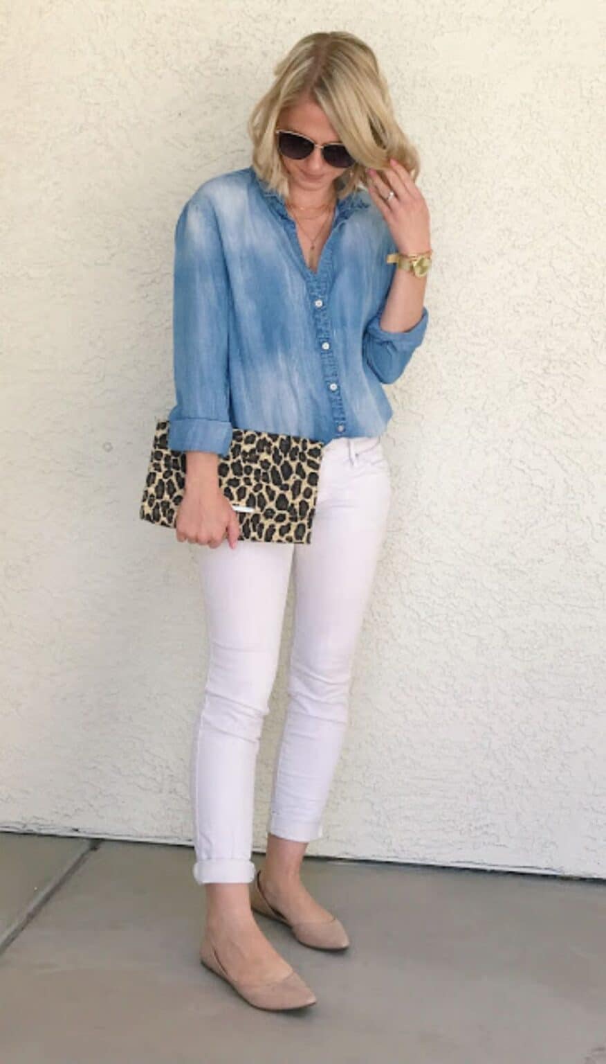 How To Wear A Chambray Shirt - Cleo Madison