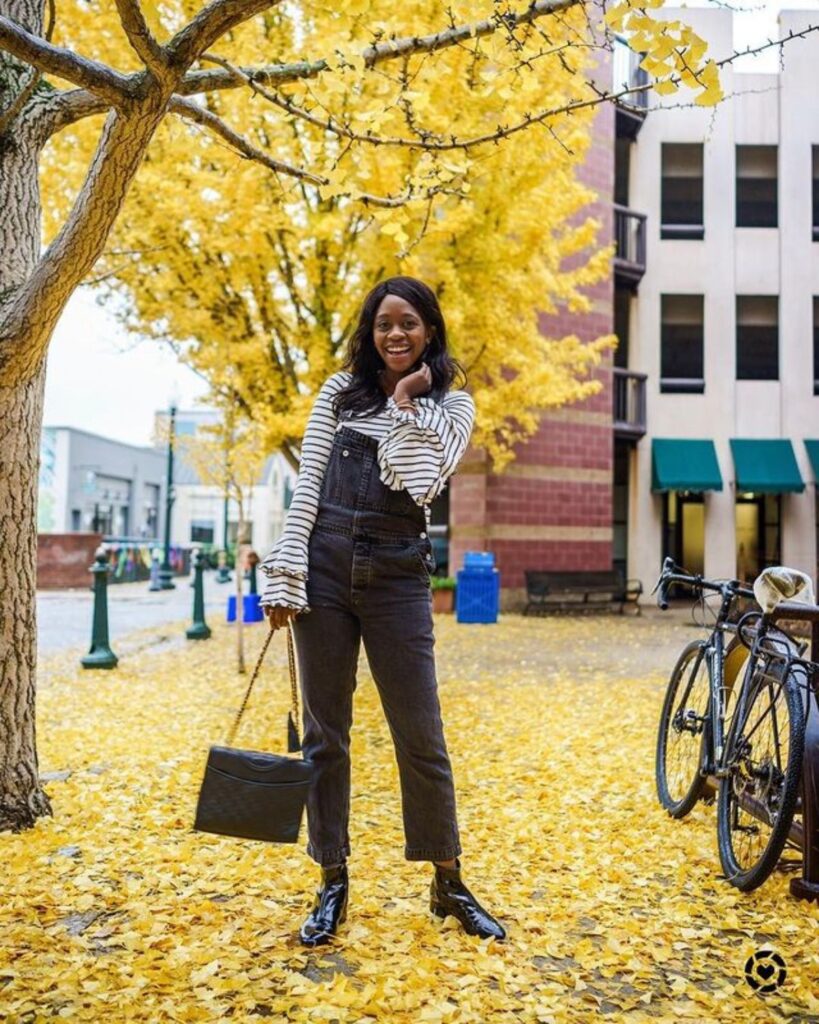 7 Black Overall Outfits You'll Wear Constantly - Cleo Madison